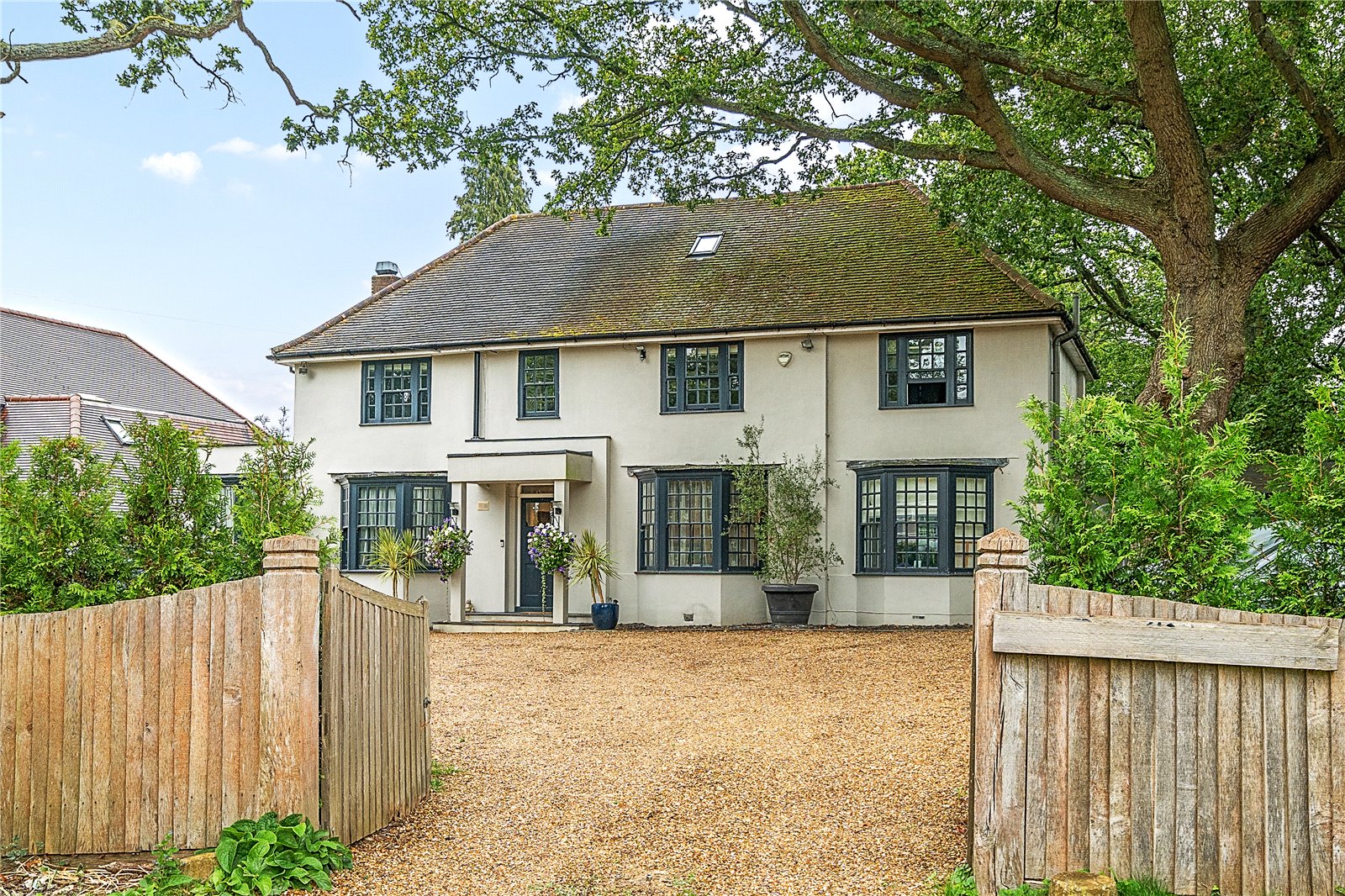 Barnet Road, Arkley | Statons