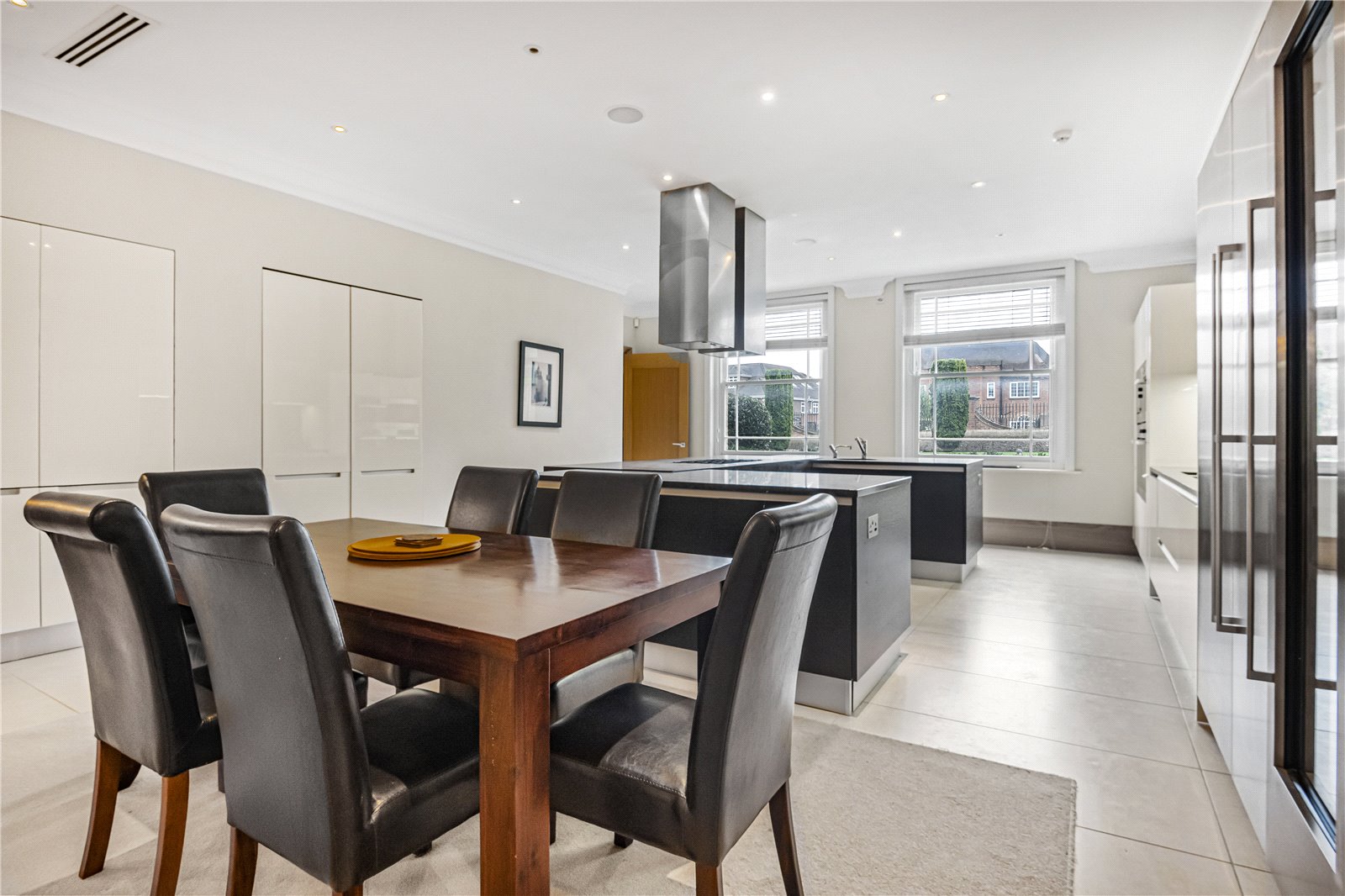 Broad Walk, London | Statons