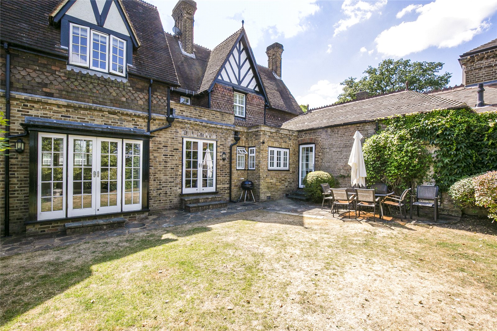 Camlet Way, Hadley Wood | Statons