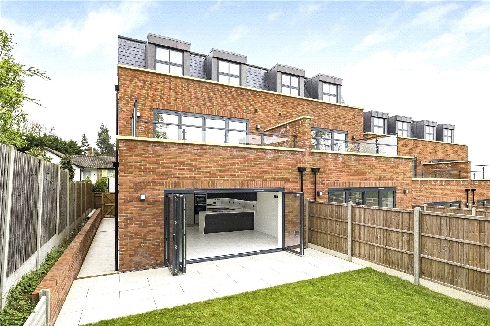 Ridgemount Gardens, Enfield | Statons