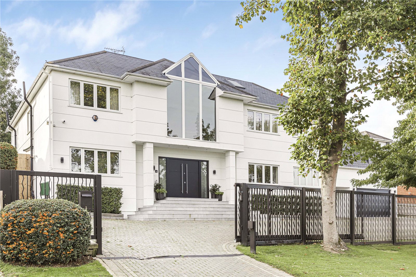 Tolmers Road, Cuffley | Statons