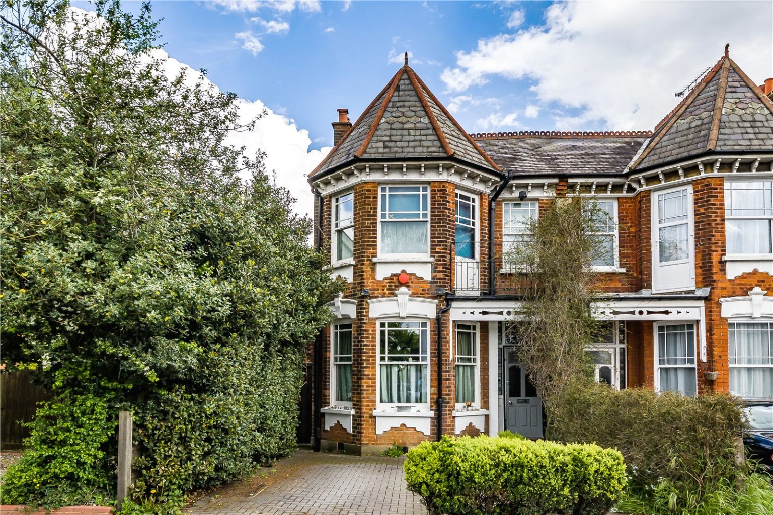 Wood Street, High Barnet | Statons