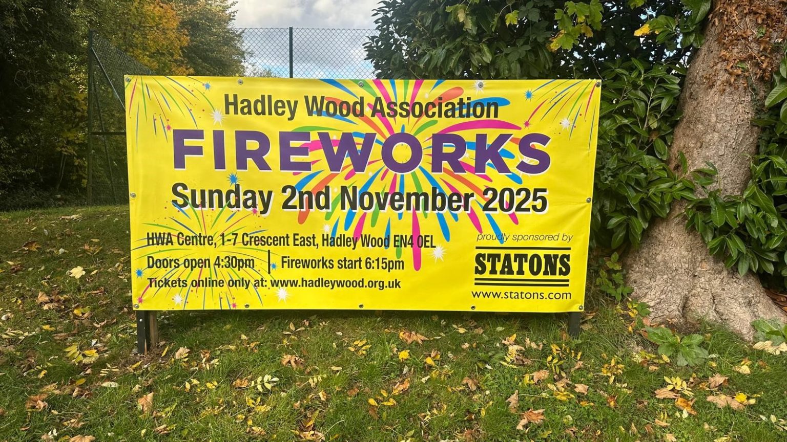 Hadley Wood Association Fireworks 2025 | Statons
